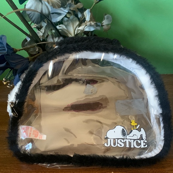 Justice | Accessories | Justice Snoopy Clear And Fur Accessory Bag ...